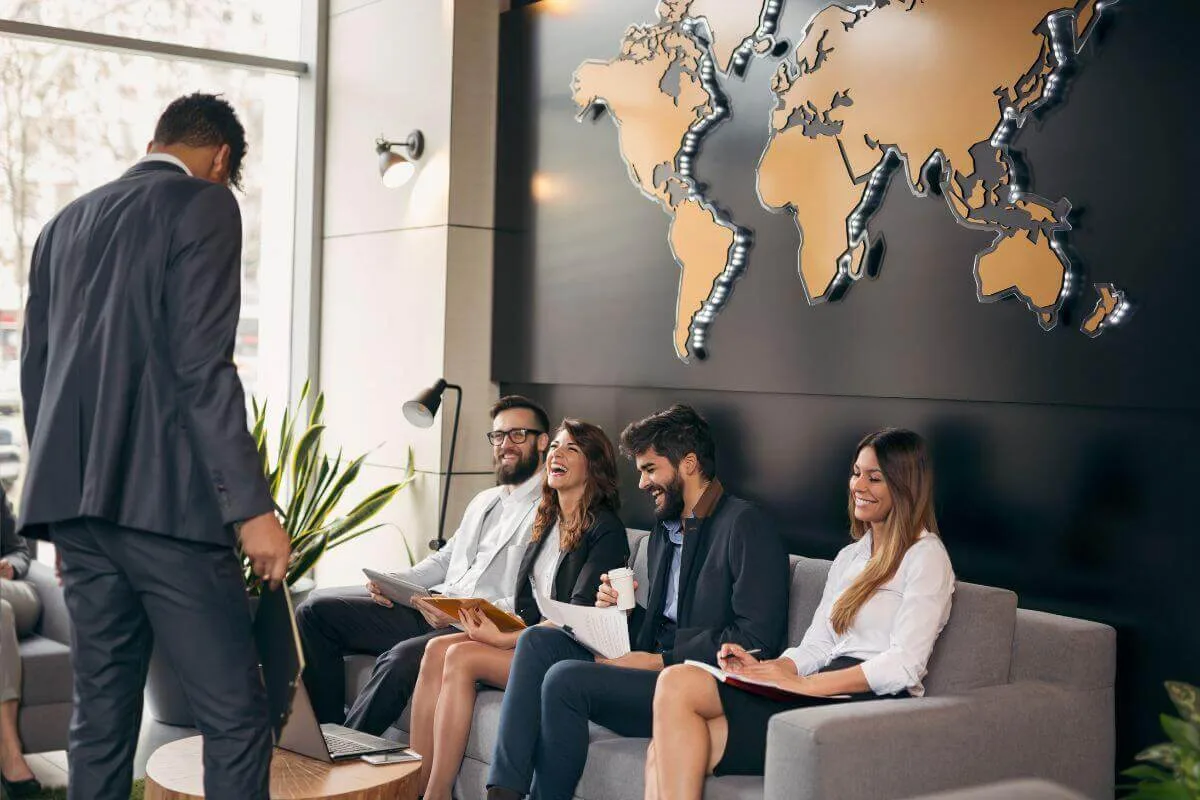 8 Pros & Cons of Expanding Internationally | ConnectaVerse